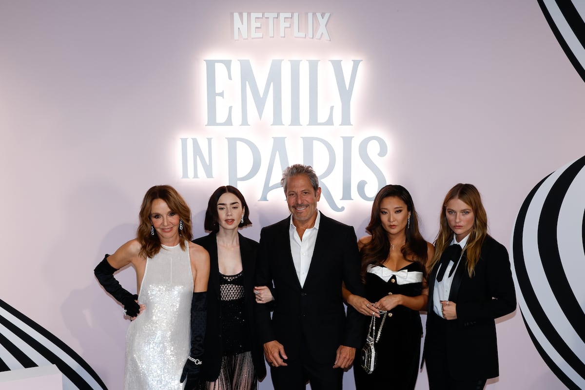 ‘Emily in Paris’ y el final de ‘Stranger Things’ reinan en las series de diciembre | Ellas